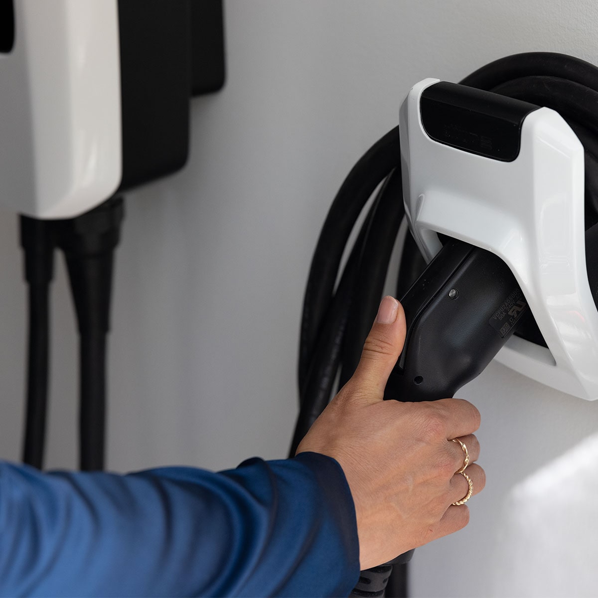 2024 Cadillac LYRIQ | Features | Cadillac Canada