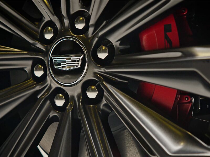 2025 Escalade V-Series | Performance SUV | Cadillac Canada