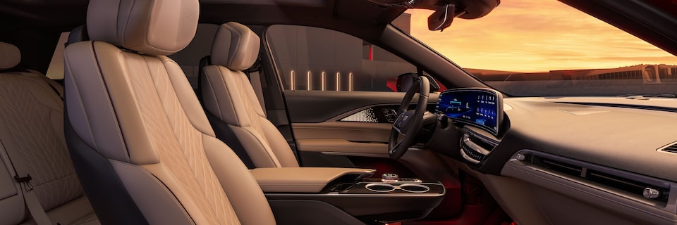 2024 Cadillac LYRIQ | Features | Cadillac Canada