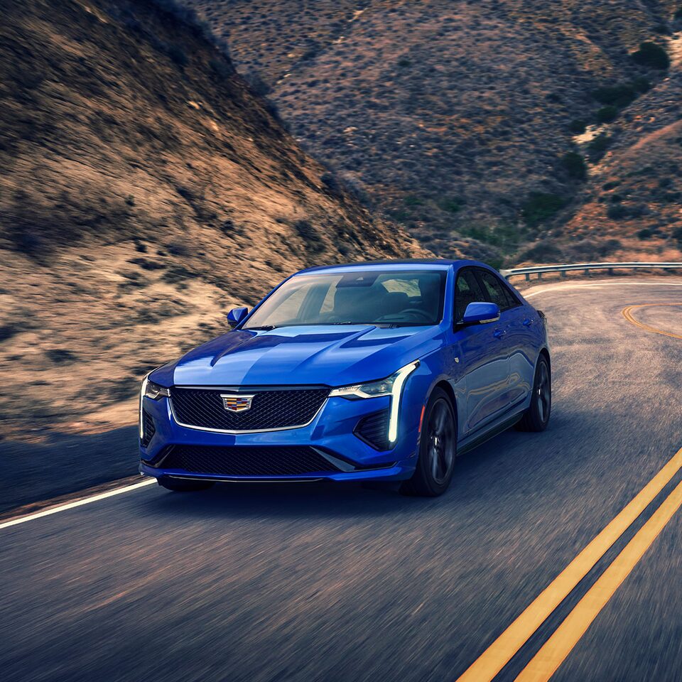 2024 Cadillac CT4 | Compact Luxury Sedan | Cadillac Canada